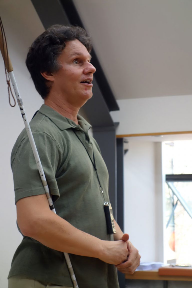 Daniel Kish hält einen Vortrag bei Anderes Sehen | Anderes Sehen e.V ...